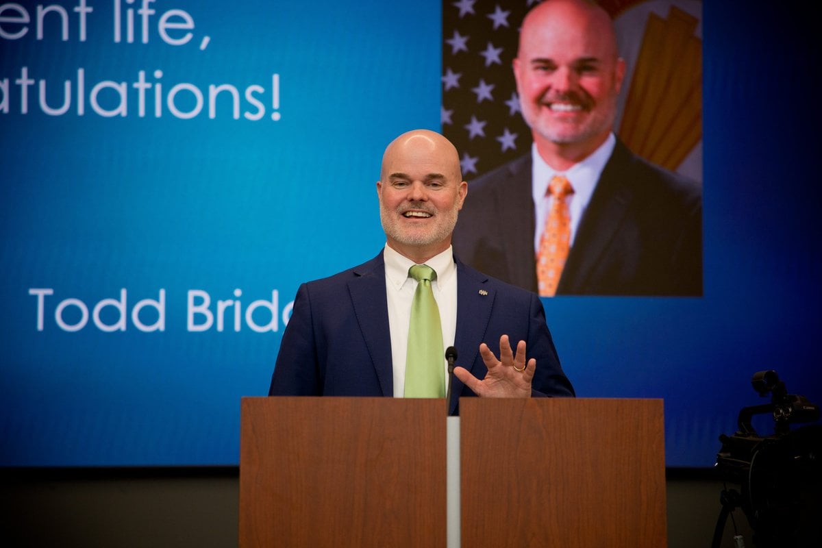 Looking Back | Celebrating Dr. Bridges 30 Year USACE Career ...