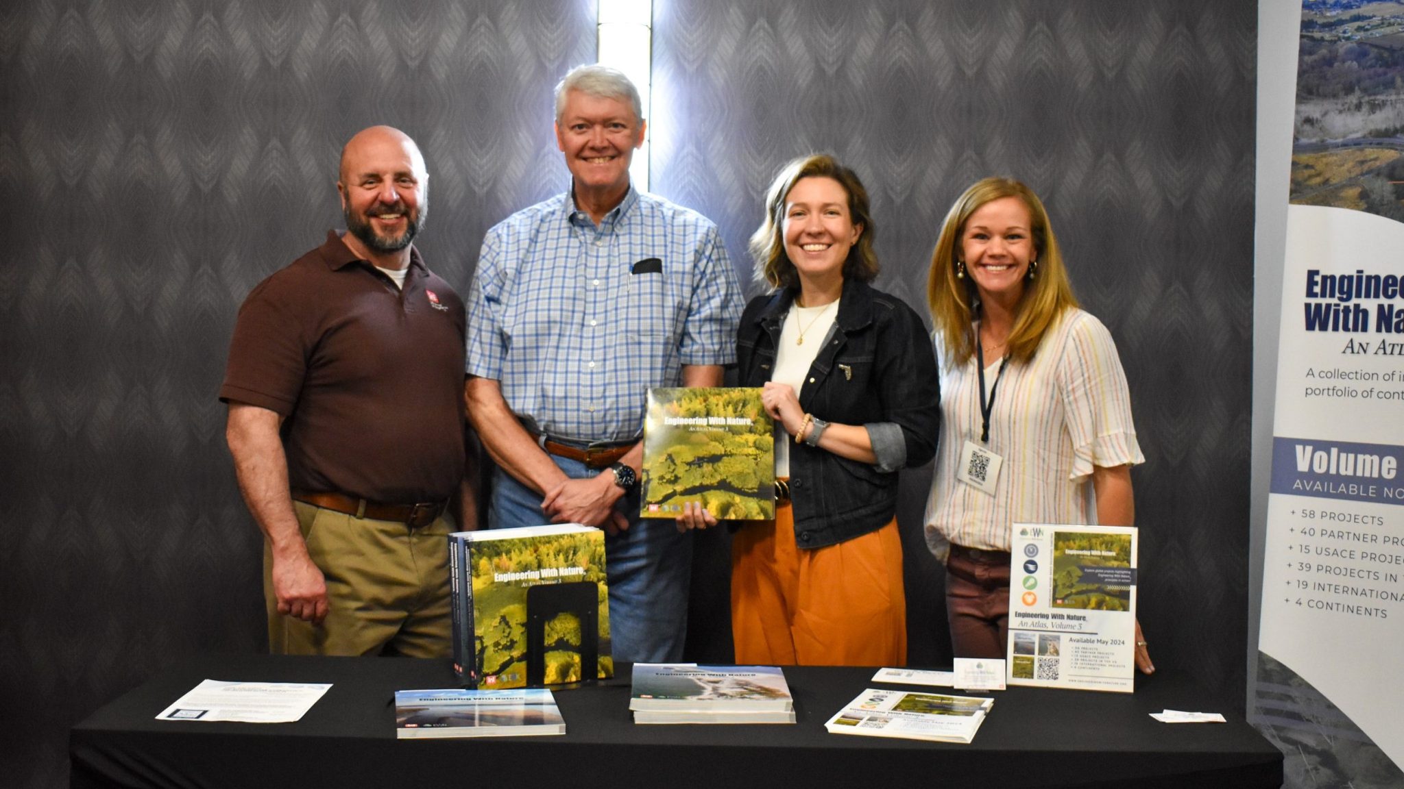 Engineering With Nature An Atlas, Volume 3 - Engineering With Nature